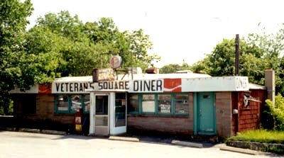 Veteran's Square Diner | Dinerville